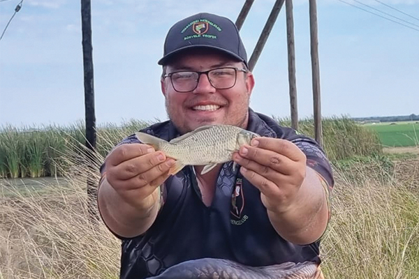 Platinum Bushvelder - Thabazimbi Hengelklub vang groot! - Sport & School News